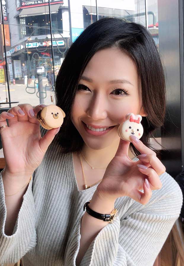 Ai Sayama นางเอก AV สาวสวย เสียงหวาน ร้องจนหลง