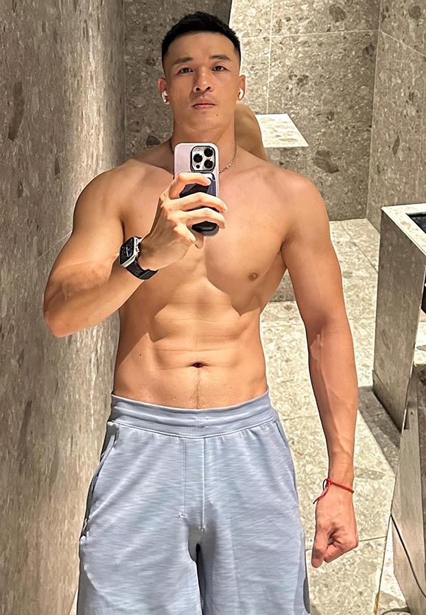 Corey Xiao หนุ่มชาวจีน กล้ามแน่น ดีกรีเทรนเนอร์สุดแซ่บ